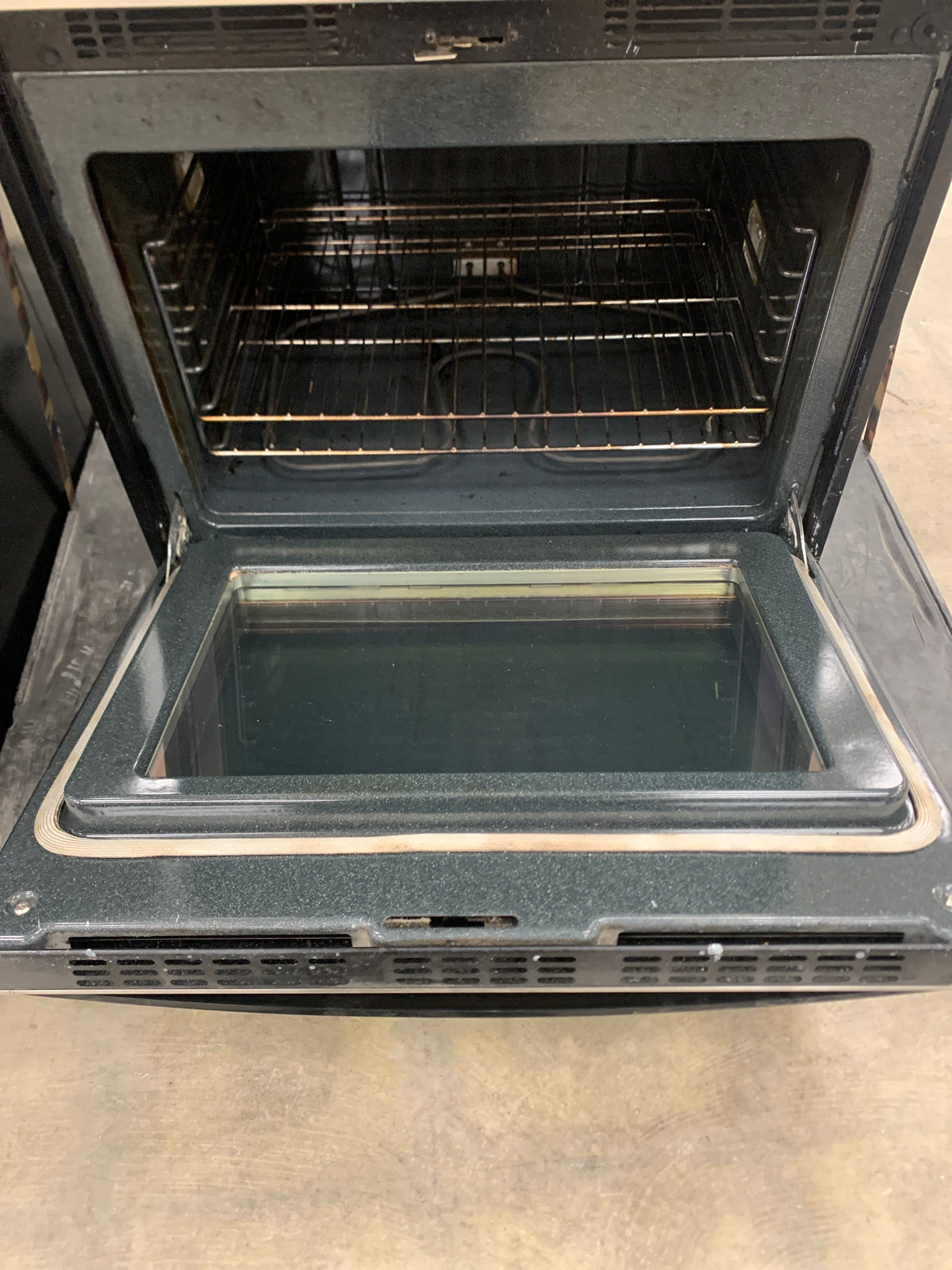 Thermador Dual Wall Oven – Habitat ReStore GTA