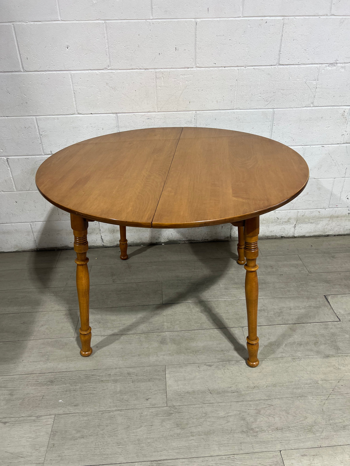 Round Maple Extendable Table Set - 4 Chairs – Habitat ReStore GTA