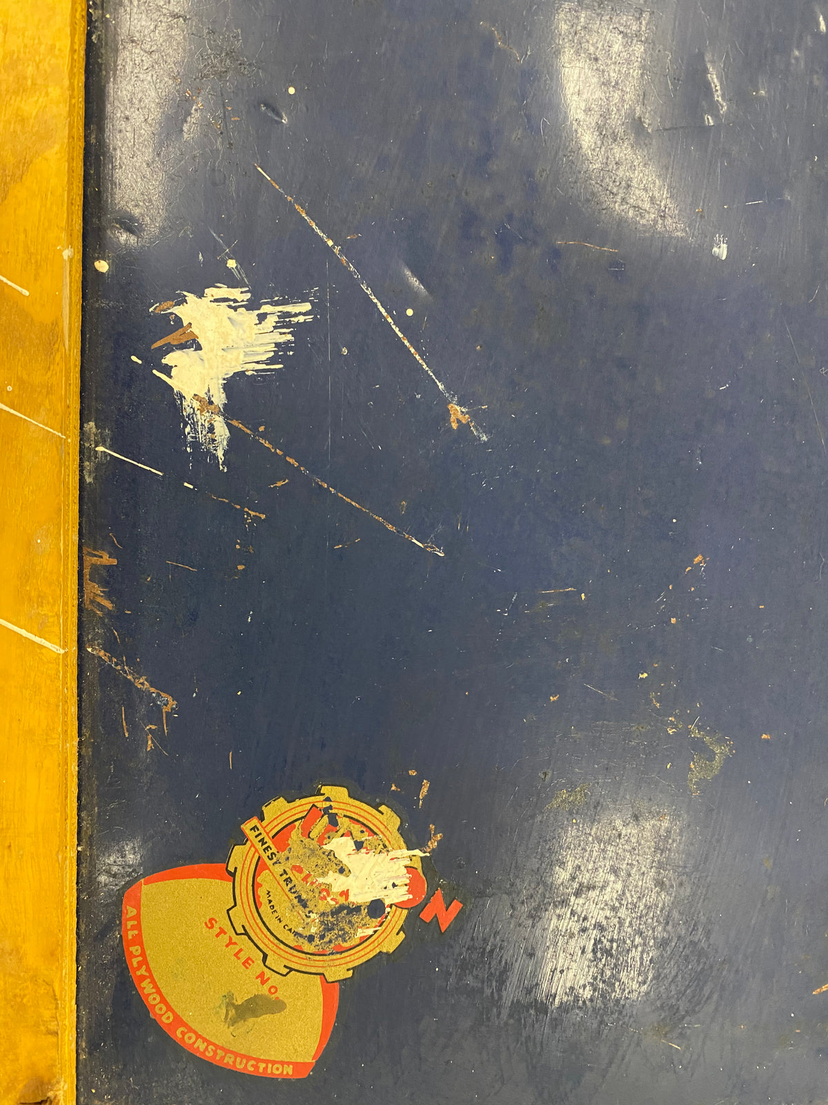 Vintage Blue Metal Steamer Trunk with Wood Slates – Habitat ReStore GTA