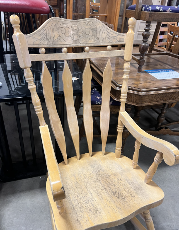 Oak Rocking Chair – Habitat ReStore GTA