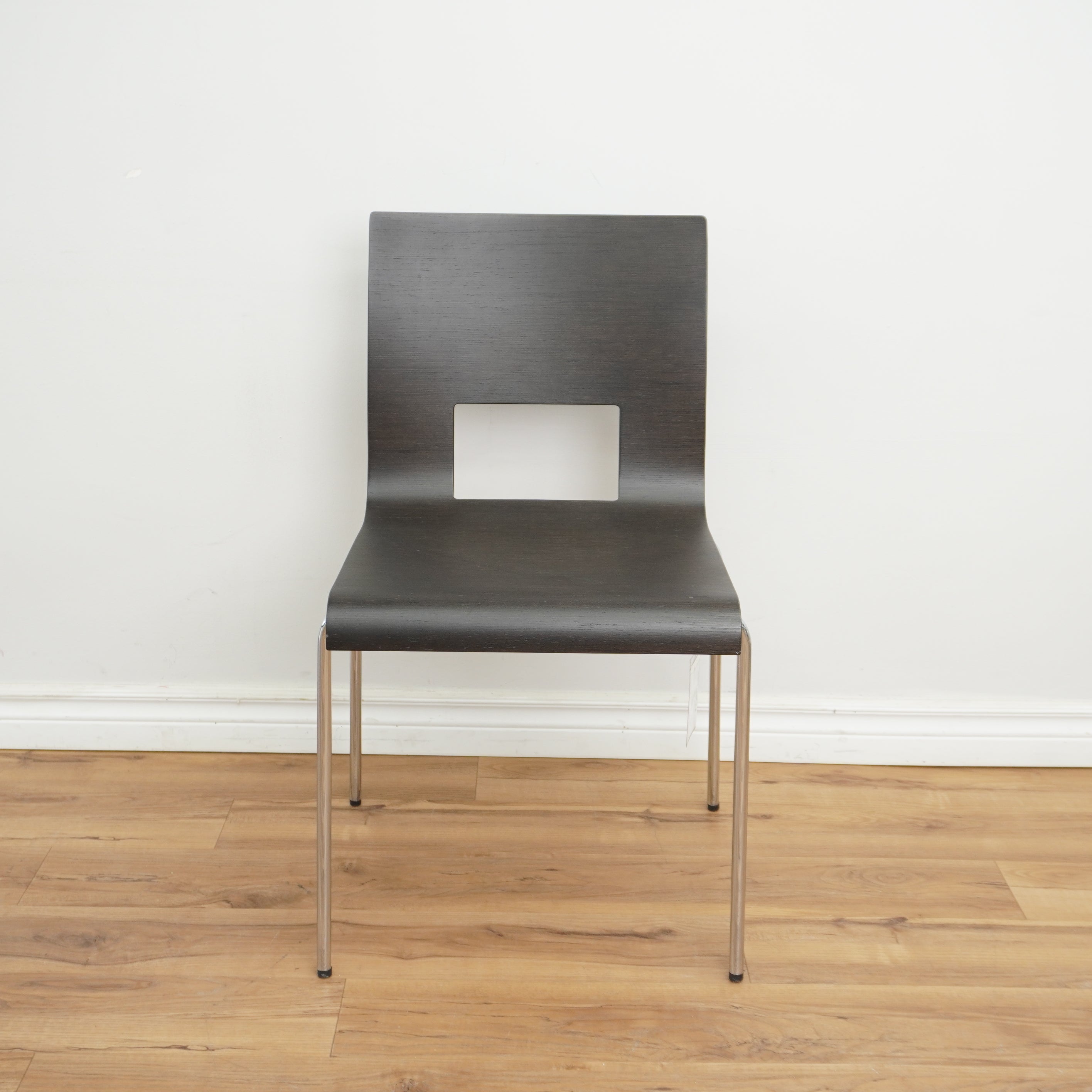 Kuadra XL 20-inch W Dining Chair in Black – Habitat ReStore GTA