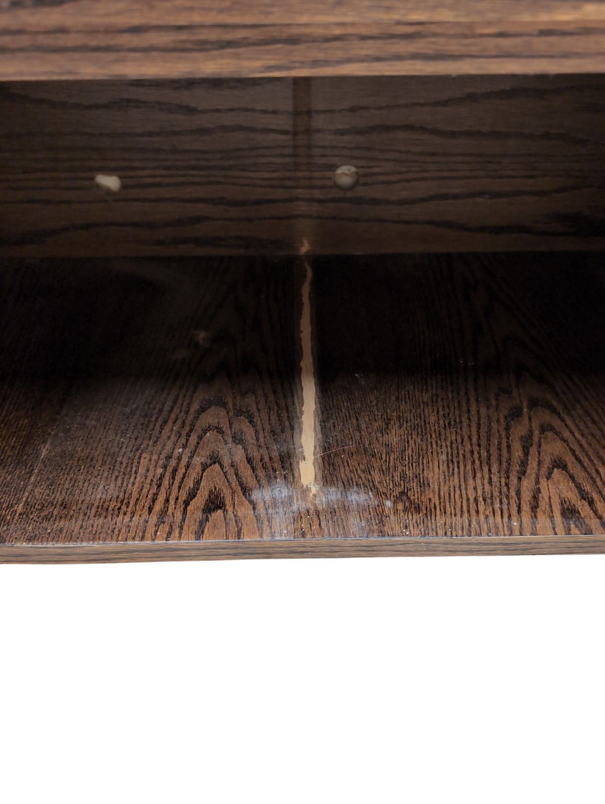 Nutmeg Oak Wood Finish TV stand #SB2 – Habitat ReStore GTA